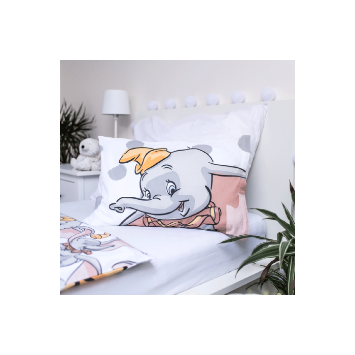 Disney® Dumbo Junior Sengetøj til 249 kr. på Temashop.dk