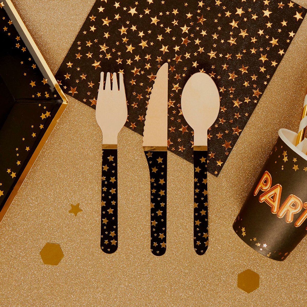 Party Træbestik med Stjerner, Sort & Guld til 39 kr. på Temashop.dk