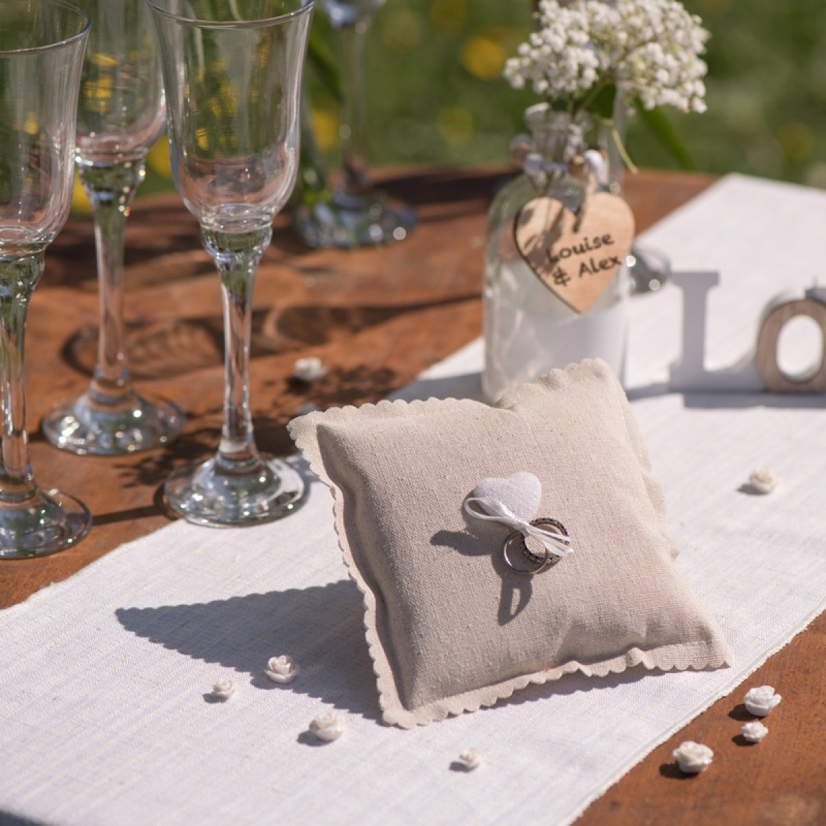 Hjerte Ringpude Hvid til 49 kr. på Temashop.dk