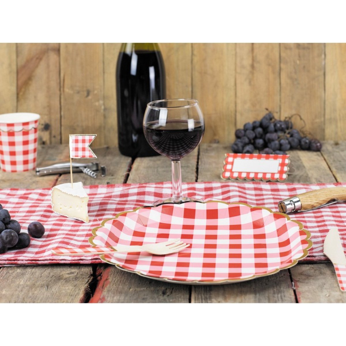 Ternede Picnic Paptallerkener Rød/Hvid til 39 kr. på Temashop.dk